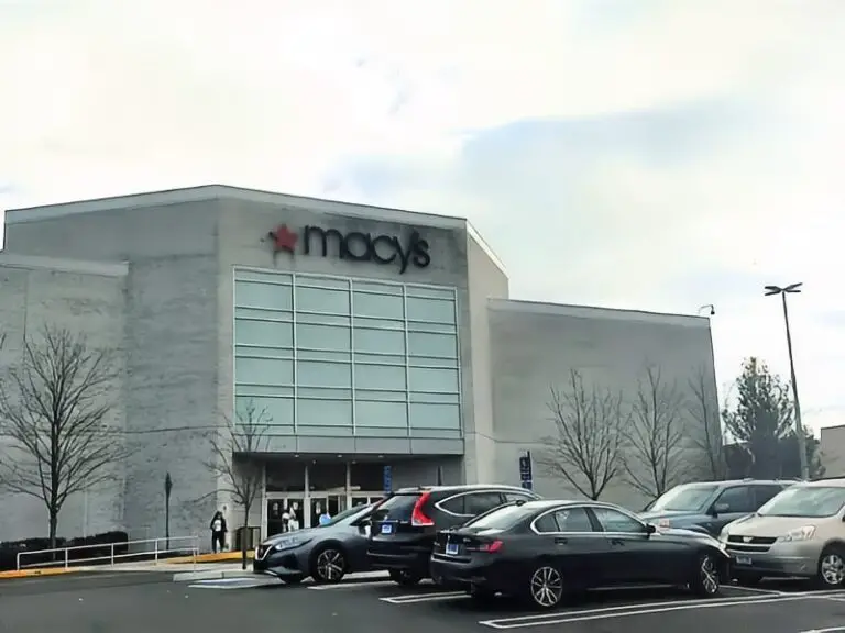 15 Must-Visit Shopping Malls And Outlets In Connecticut