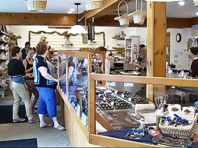15 Best Candy Shops In Massachusetts 2026