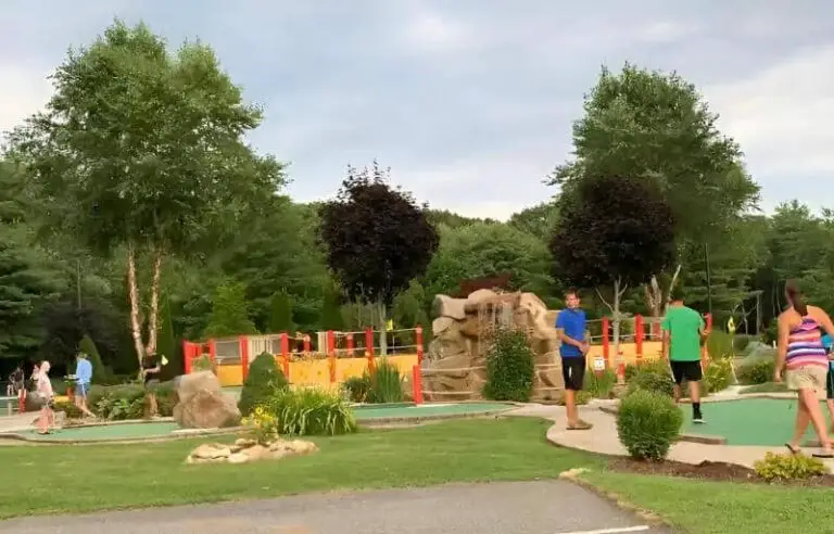 15 Best Mini Golf Courses In Maine 2025