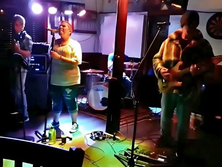 15 Best Dance Clubs And Venues In Rhode Island [2025]